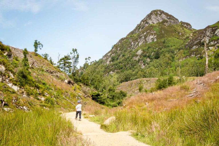 Ben A’an Hike with Kids: Trail Tips, Map & Parking - Family Can Travel