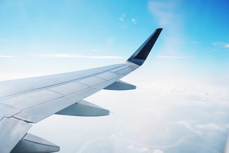 Family Travel on a Budget - Our 23 Best Tips - Family Can Travel