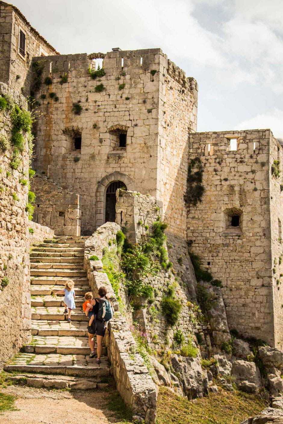How To Get To Klis Fortress From Split - Family Can Travel