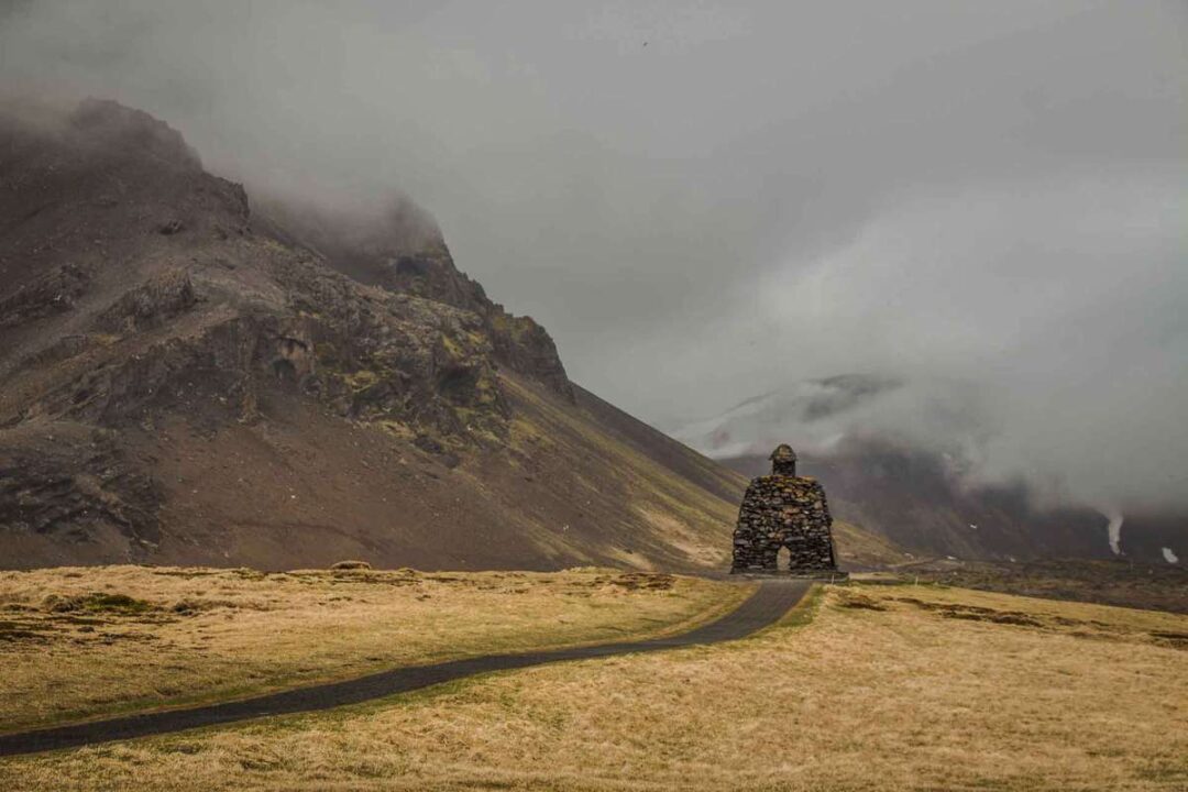 Arnarstapi to Hellnar Hike - Family Can Travel