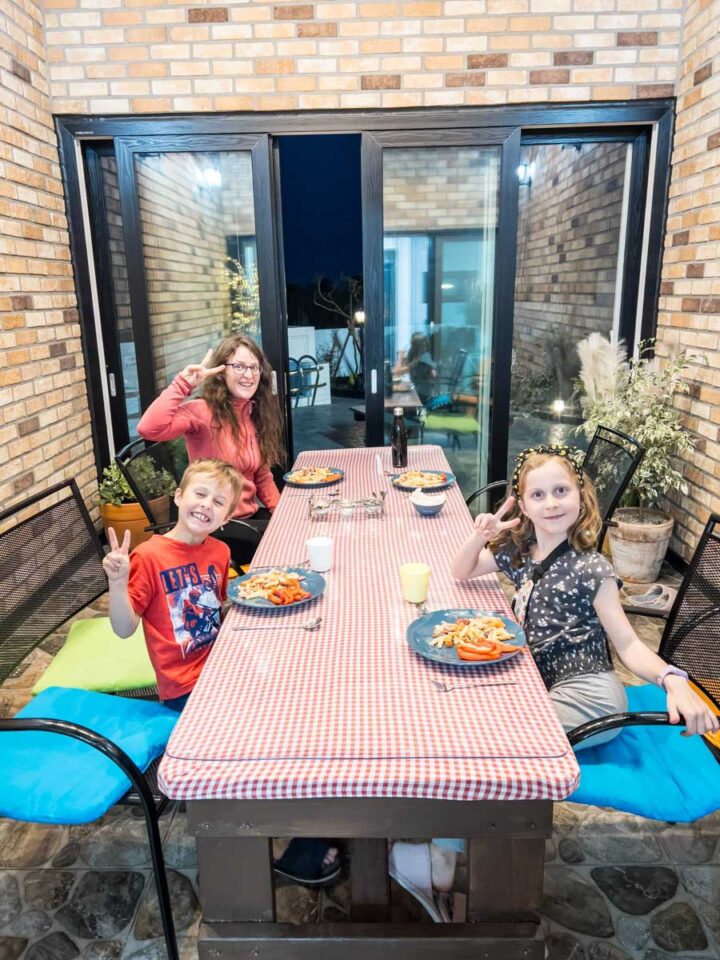 Family Travel on a Budget - Our 23 Best Tips - Family Can Travel