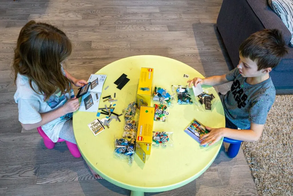 The 6 Best Travel Themed Lego Sets - Family Can Travel